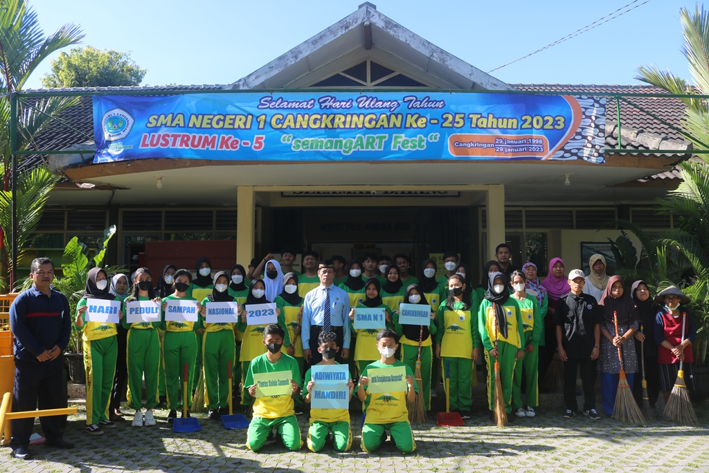 SMA NEGERI 1 CANGKRINGAN PERINGATI PEDULI SAMPAH NASIONAL 2023 - SMA Negeri 1 Cangkringan